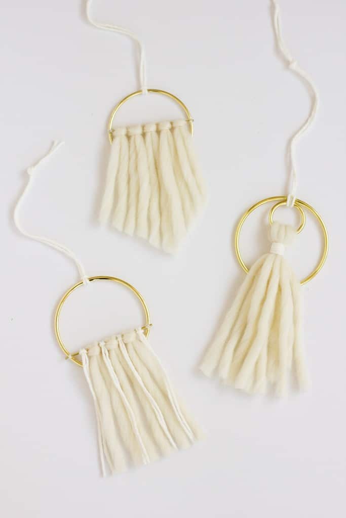 DIY Mini Wall Hangings - Alice and Lois