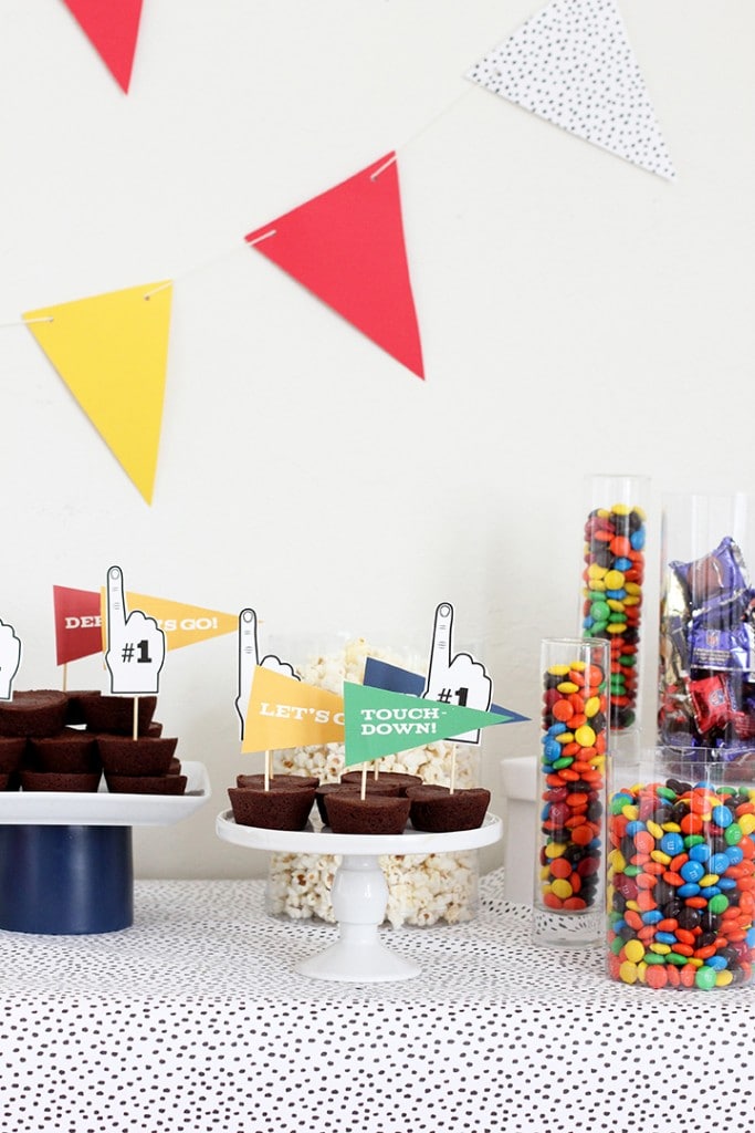 DIY Shuffleboard Game and Party Ideas - Alice and Lois