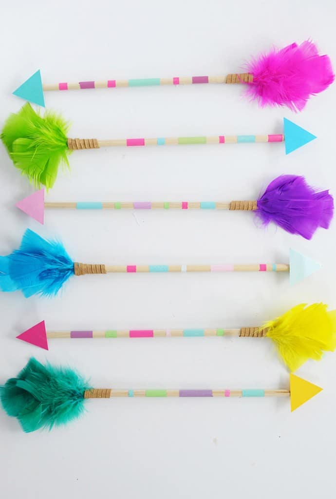 DIY Bright Feather Arrows - Alice and Lois