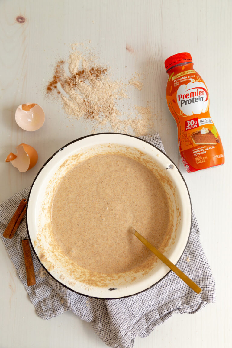 Protein Pumpkin Spice Pancakes recipe - Alice and Lois